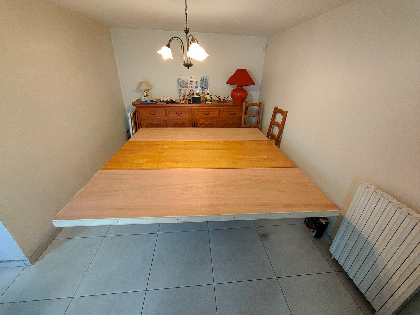 Fabriquer des rallonges XXL pour créer une grande table carrée – MagicManu